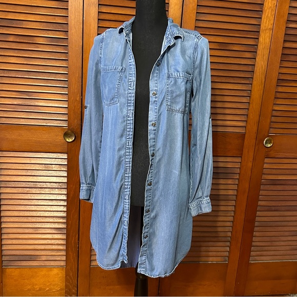 Max Jeans | Tops | Max Jeans Long Button Down | Poshmark